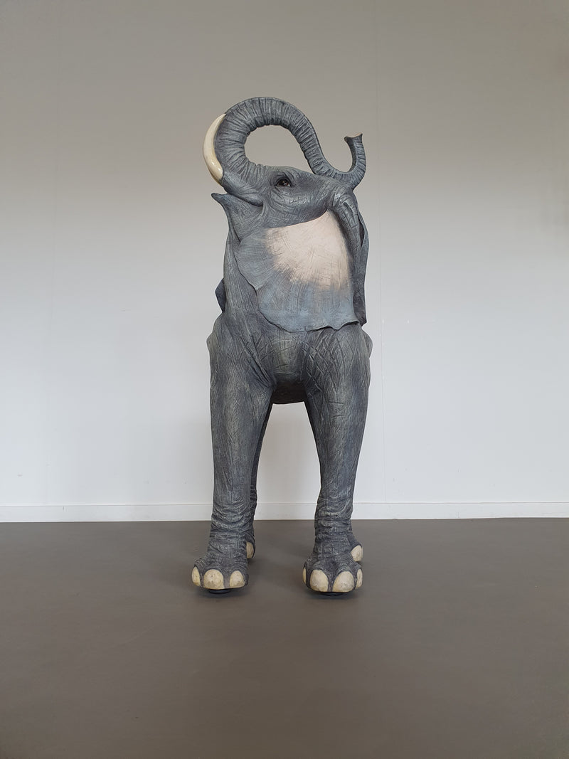 Veronese elephant chair by Allsculptures. Polystone resin 2006 Italy ...