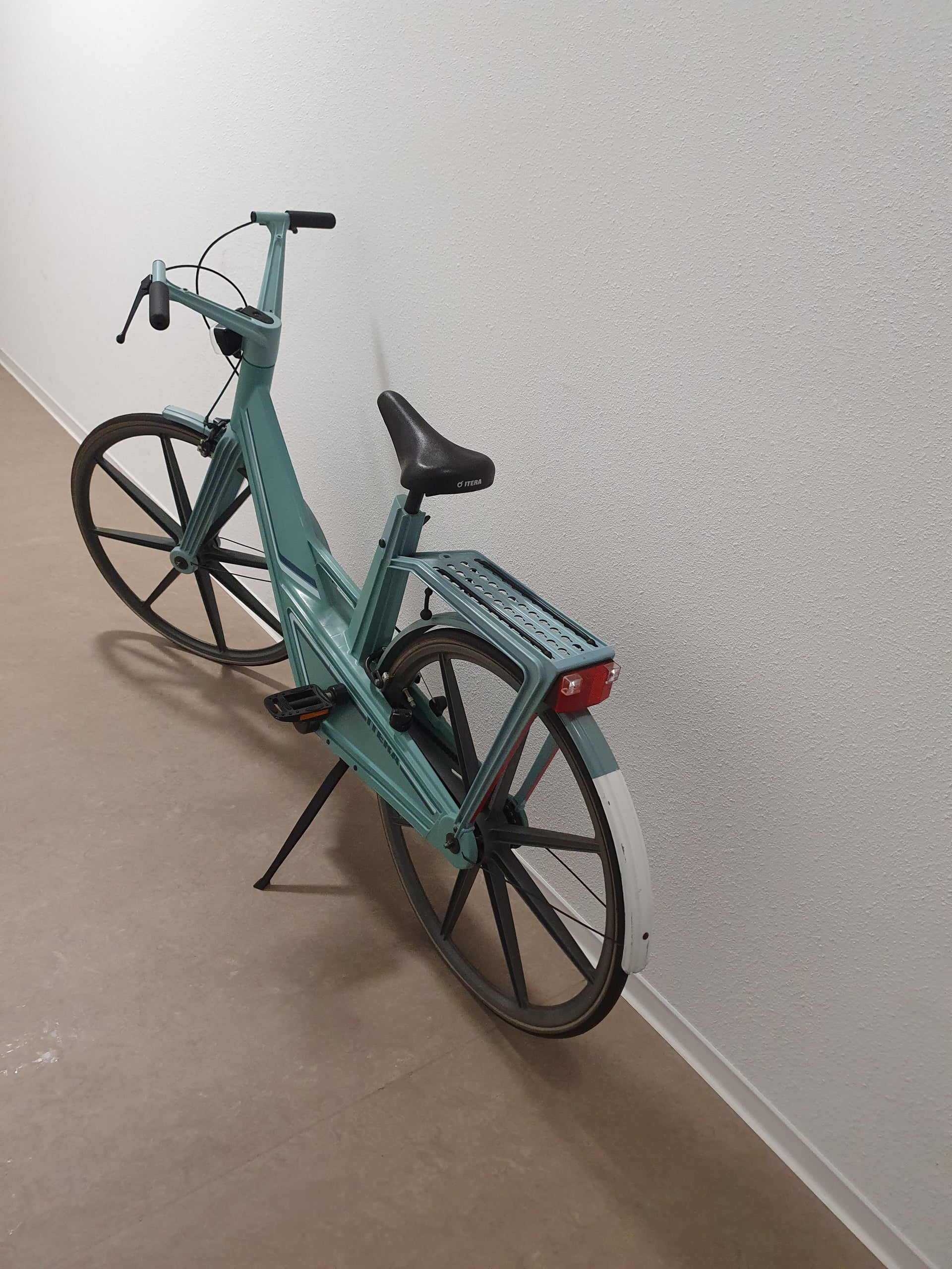Vintage blue plastic bike Itera from Volvo Sweden, 1980s – Logohuman
