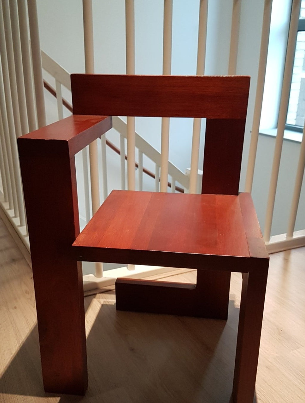 Rietveld Steltman chair – Logohuman